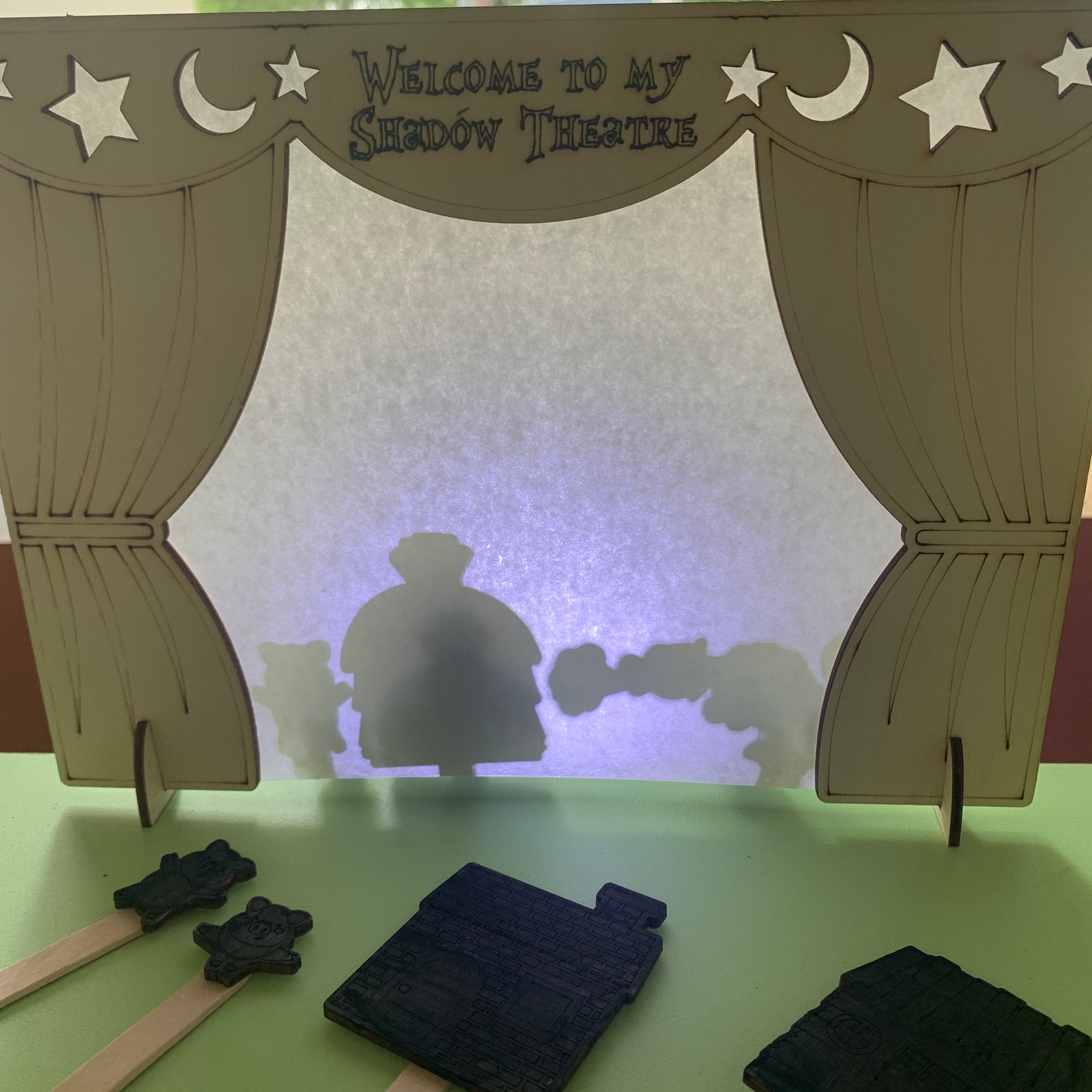 Shadow Puppet Theatre – The Make Company